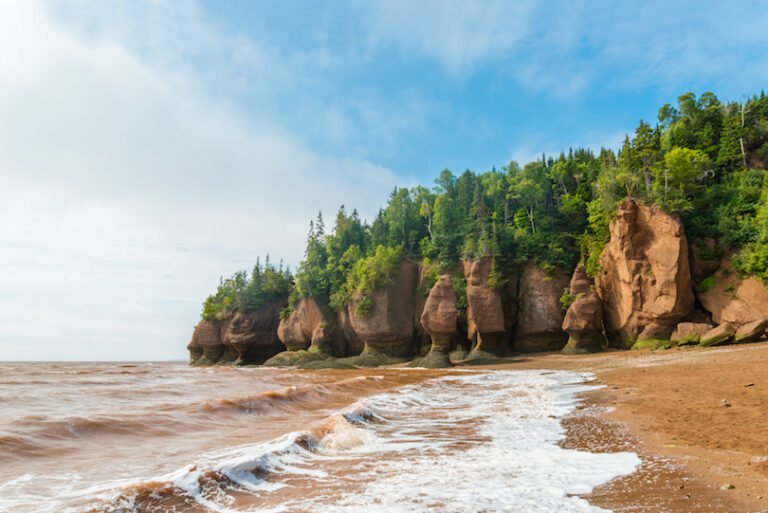 10 of the Most Beautiful Bays in the World (+Photos) - Touropia
