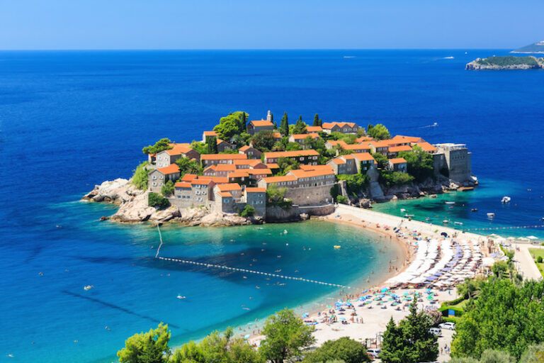 10 Mysterious Tidal Islands around the World (+Photos) - Touropia