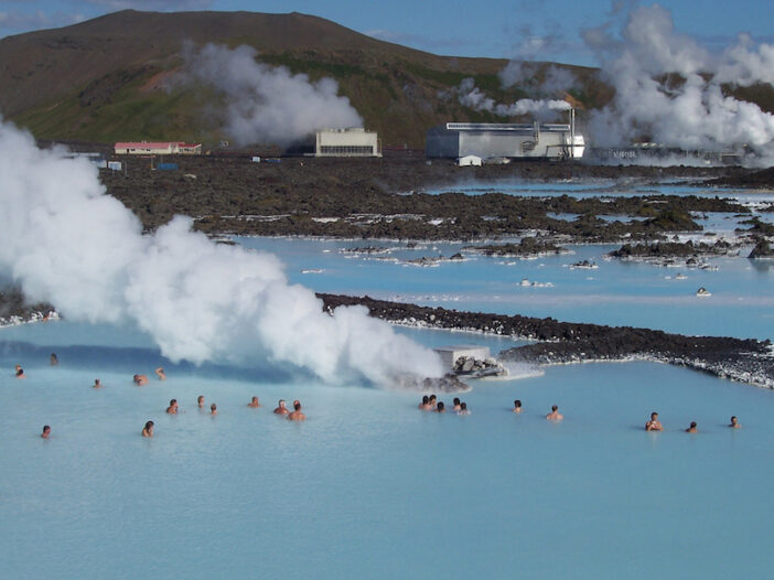 World’s Top 12 Most Famous Geysers and Hot Springs (+Photos) - Touropia