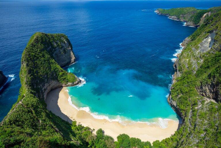 27 Most Beautiful Beaches around the World (+Photos) - Touropia