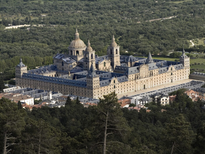 The 10 Most Amazing Christian Monasteries around the World (+Photos ...
