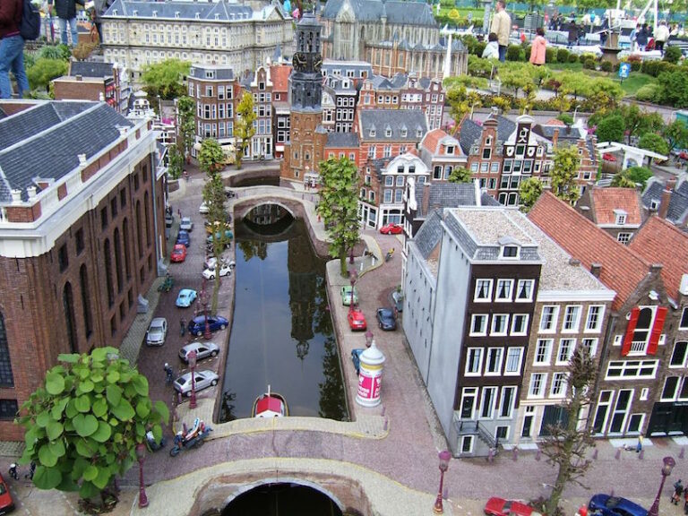 10 Remarkable Miniature Cities around the World (+Photos) - Touropia