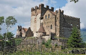 Beautiful German Castles Straight Out of a Fairy Tale (+Photos) - Touropia