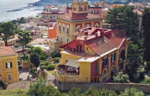 Where to Stay in Naples: Best Neighborhoods & Hotels (+Map) - Touropia