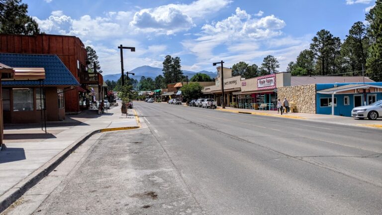 15 Most Charming Small Towns in New Mexico (+Photos) - Touropia