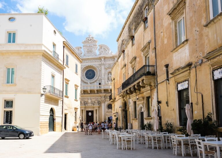 This Italian City is Nicknamed the Florence of the South (+Map) - Touropia