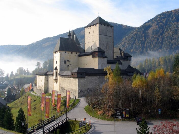 26 Mind-Blowing Castles in Austria (+Photos) - Touropia