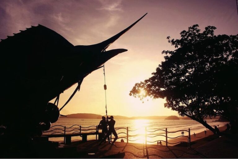 How to Visit Krabi and Phi Phi: Don’t Make These Mistakes (+Photos ...