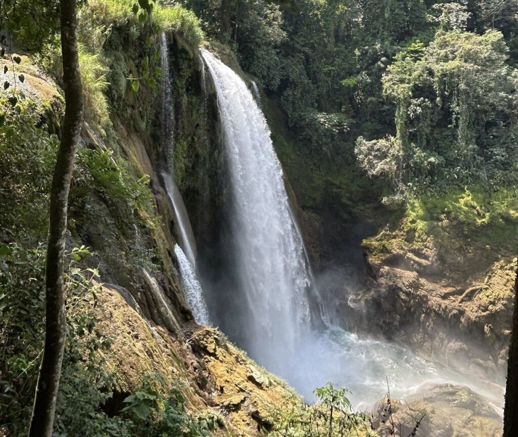 Everything You Should Know about Visiting Pulhapanzak Waterfall ...
