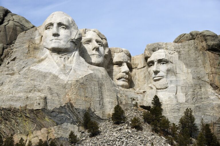 33 Historic Landmarks Every American Should Visit (+Photos) - Touropia
