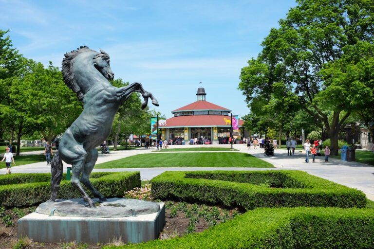 25 Top Rated Zoos in the U.S (+Photos) - Touropia