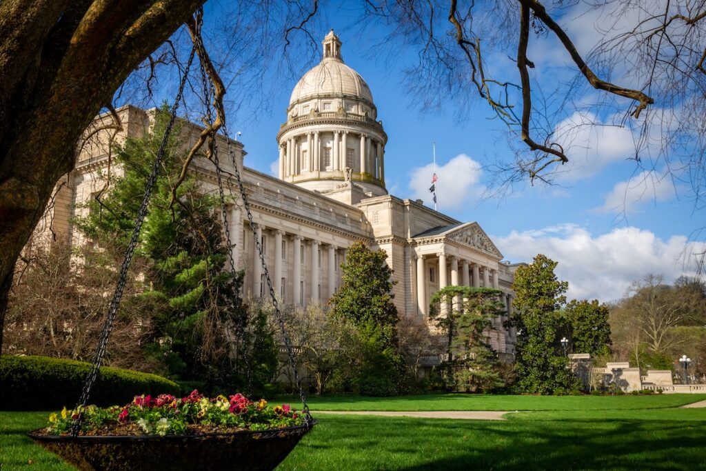 15 Best US State Capitol Buildings to Visit (+Photos) - Touropia