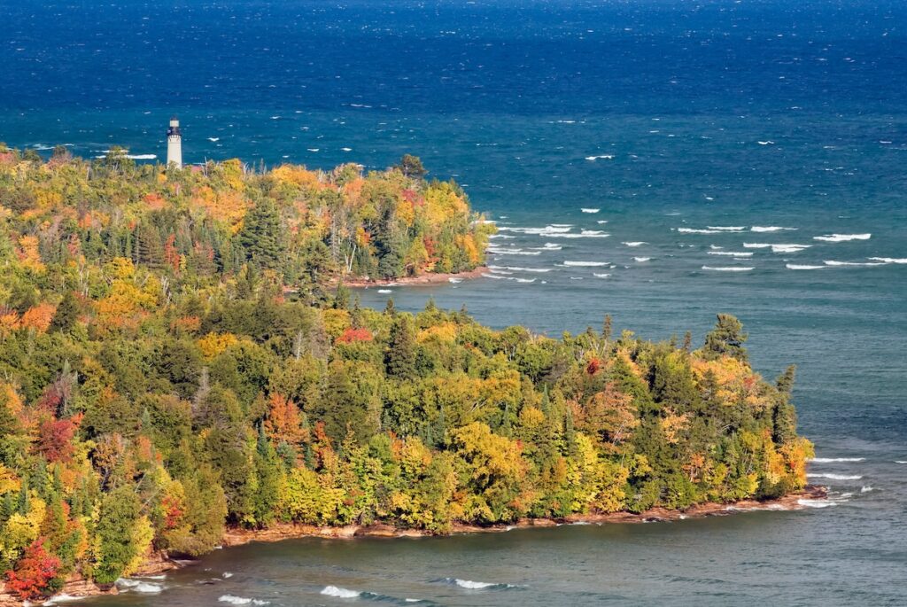 10 Best Places to See Fall Foliage in the U.S. (+Photos) - Touropia