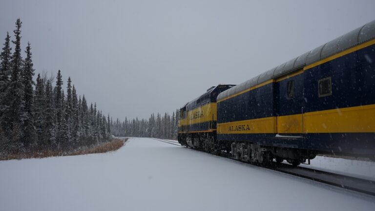 17 of the Most Scenic Train Rides Across America (+Photos) - Touropia