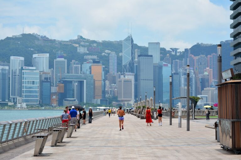 25 Most Beautiful Waterfront Cities in the World (+Photos) - Touropia