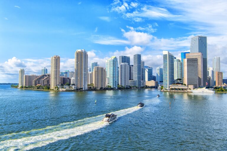25 Most Beautiful Waterfront Cities in the World (+Photos) - Touropia