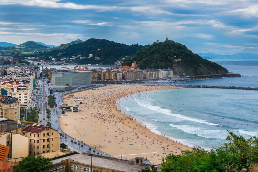 25 Most Beautiful Waterfront Cities in the World (+Photos) - Touropia