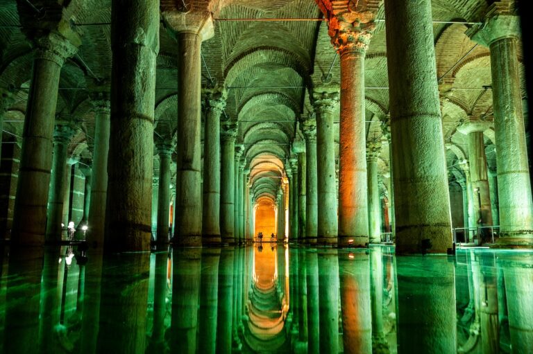 9 Mysterious Underground Cities around the World (+Photos) - Touropia