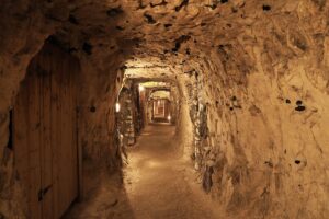 9 Mysterious Underground Cities around the World (+Photos) - Touropia
