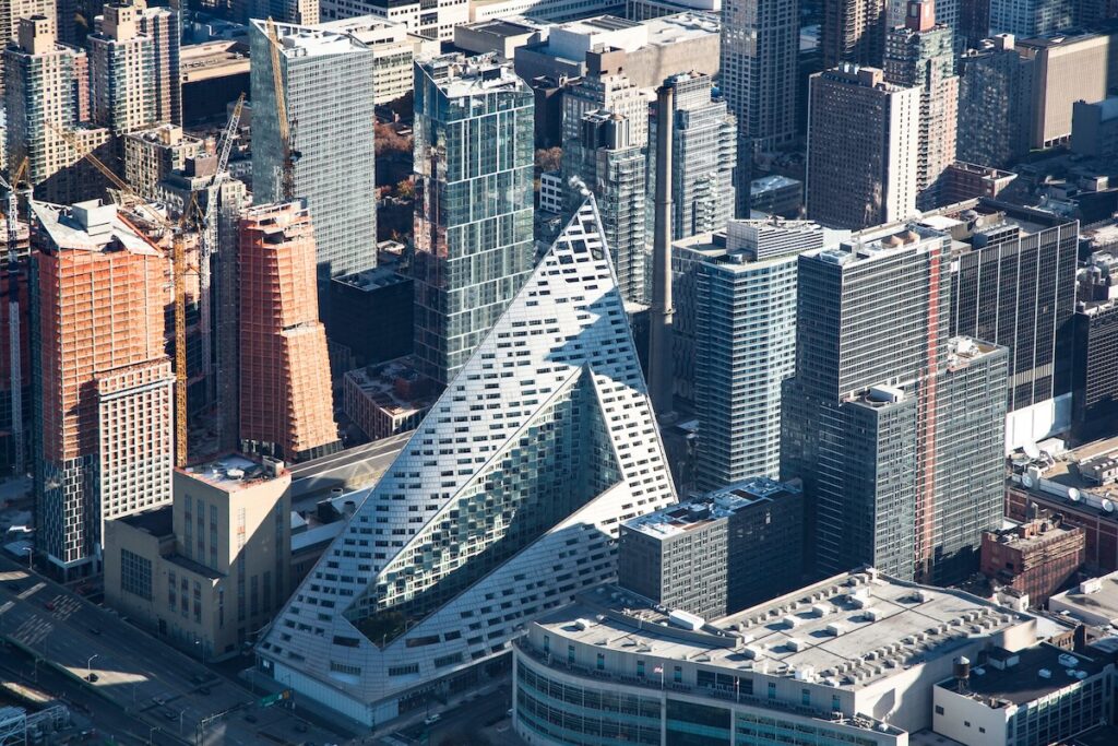 9 of the Most Futuristic Buildings in the World (+Photos) - Touropia