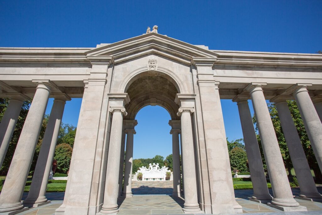 Iconic Buildings from Every State (+Map) - Touropia