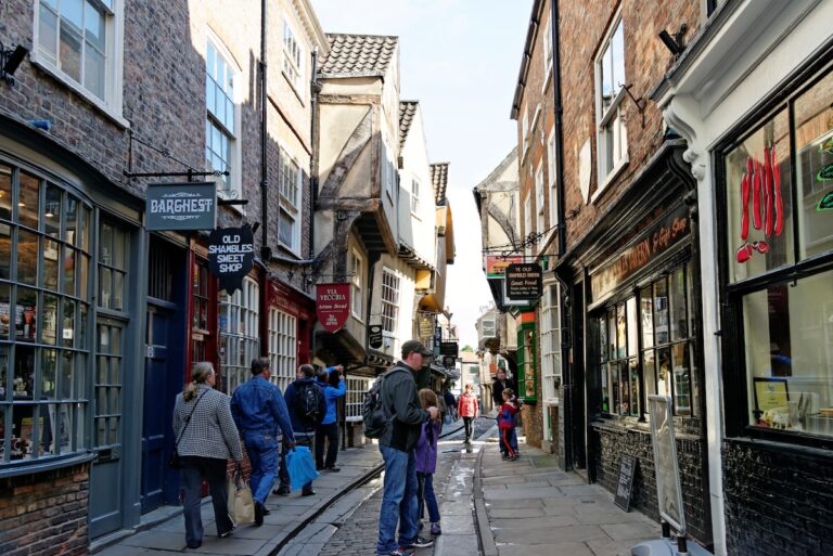 10 Most Charming Historic Streets in Europe (+Map) - Touropia