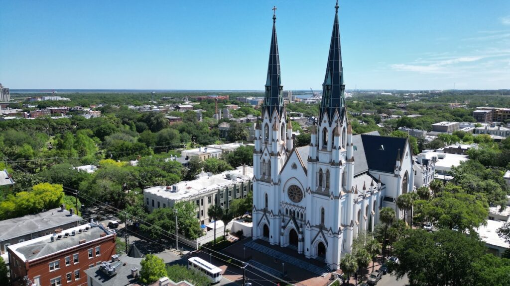 11 Most Breathtaking Cathedrals in America (+Photos) - Touropia