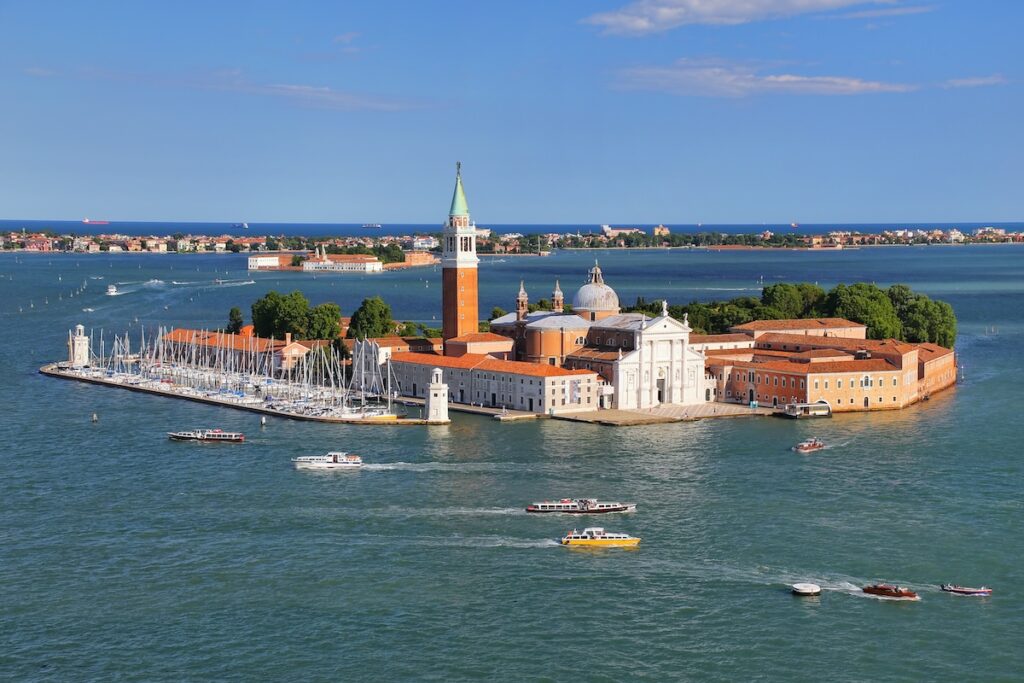 9 Beautiful Examples of Renaissance Architecture (+Photos) - Touropia