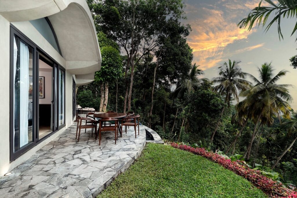 11 Rainforest Resorts for the Ultimate Nature Escape (+Photos) - Touropia