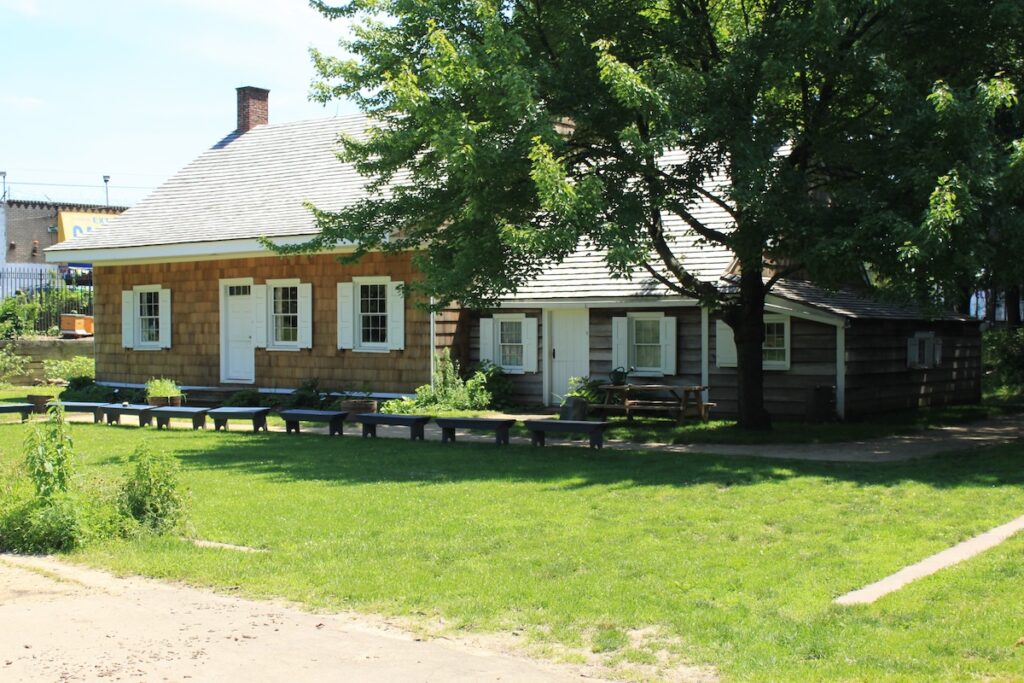 14 Oldest Buildings in America (+Photos) - Touropia