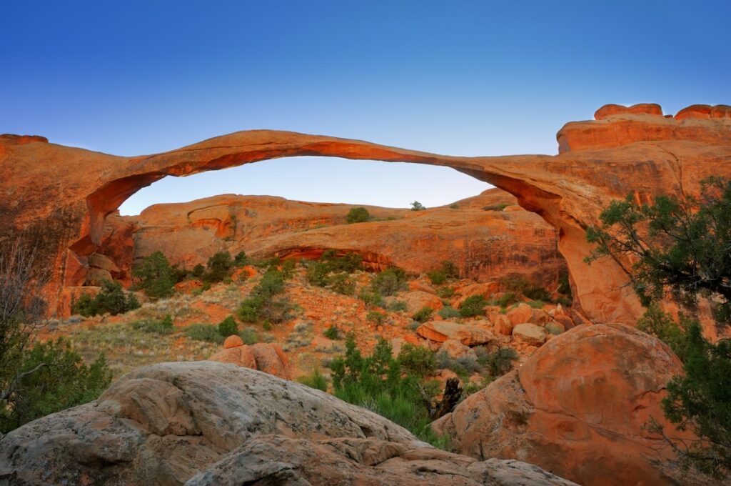 23 Amazing Natural Arches Around The World (+Photos) - Touropia