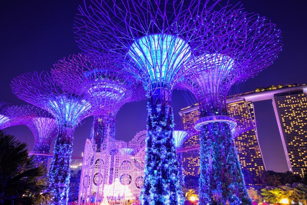 15 of the World’s Most Magical Light Displays (+Photos) - Touropia