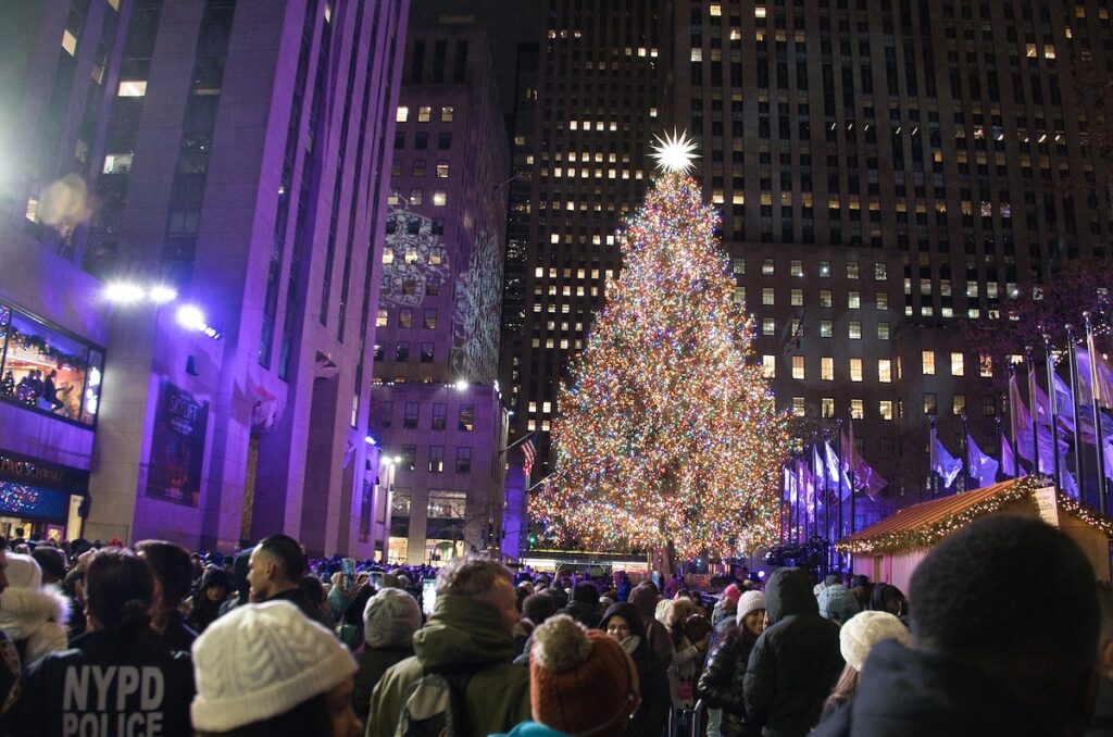 15 of the World’s Most Magical Light Displays (+Photos) - Touropia