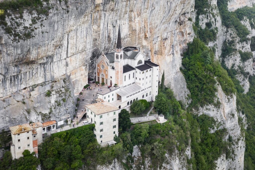 Italy’s Hidden Mountain Church Few Travelers Believe Exists (+Map ...